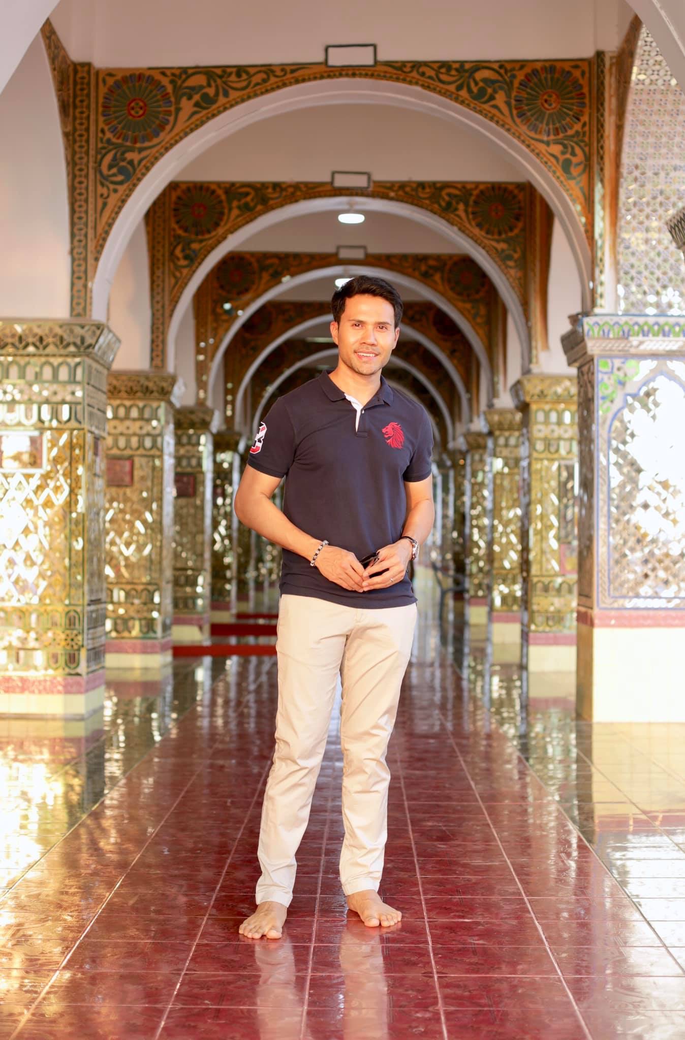 မန္တလေးတောင်မှာ ပရိသတ်တွေနဲ့ရင်းရင်းနှီးနှီးတွေ့ဆုံခဲ့တဲ့ ဇာဏ်ခီ ...