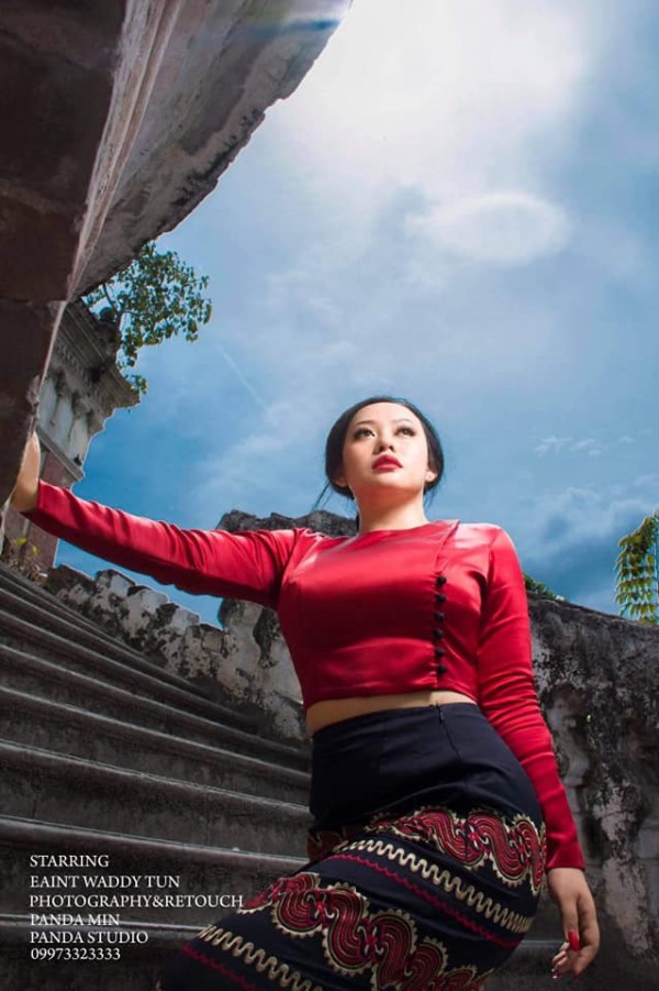 တော်ဝင်တဲ့ မင်းကြိုက်စိုးကြိုက် ကောက်ကြောင်းအလှနဲ့ ပုရိသတွေကို ရင