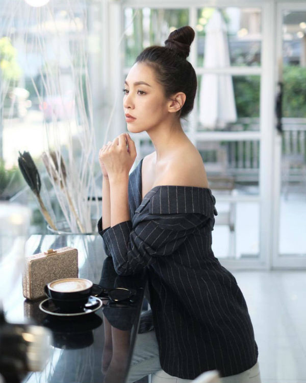 ពិតដែរទេ កម្លោះសង្ហា Weir ចង់នាំសង្សារ Bella ទៅជួបគ្រួសារខ្លួន? - Khmerload