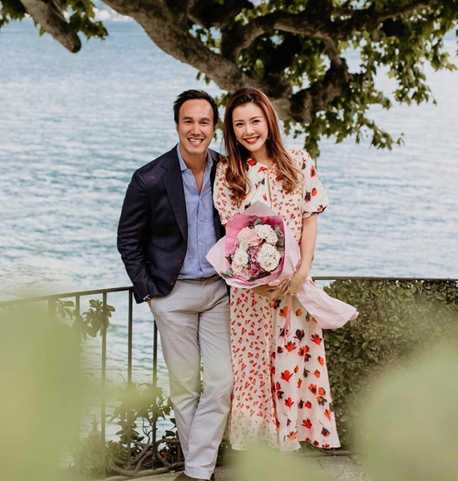 មានអាយដលអ្នកអត់? មកស្គាល់គូស្នេហ៍តារាទាំងនេះ ...