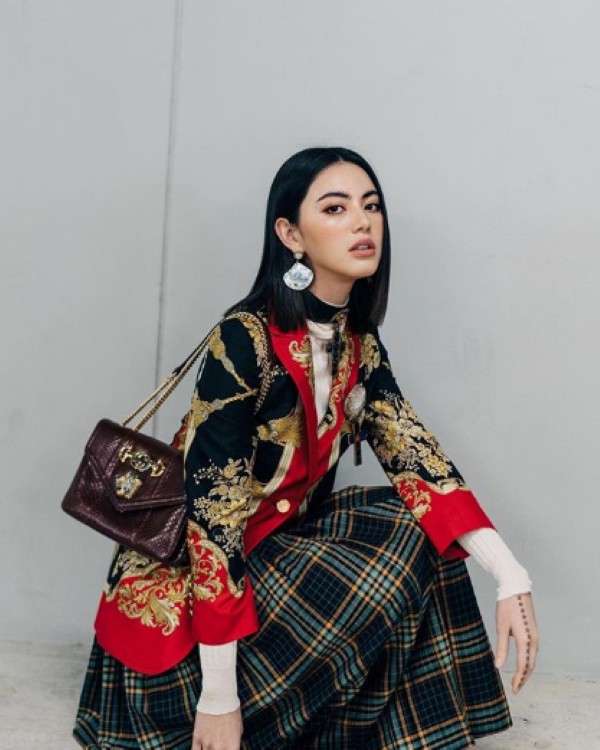 ៩ ចំណុច ដែលអ្នកមិនដែលដឹង ពីកំពូលតារាសម្តែងថៃ Mai Davika - Khmerload