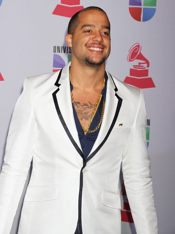 រំភើបចិត្តមិនស្ទើរ! ពេលដឹងហេតុផល Sky Blue LMFAO ...